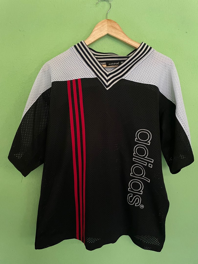 vintage adidas bunga, Men's Fashion, Tops & Sets, Tshirts & Polo Shirts ...