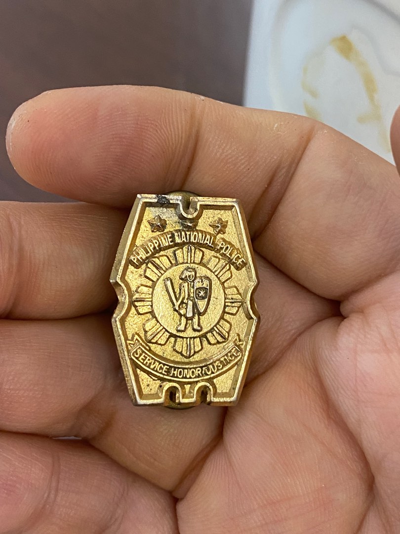 Vintage PNP Philippine National Police Pin - Metal service honor ...