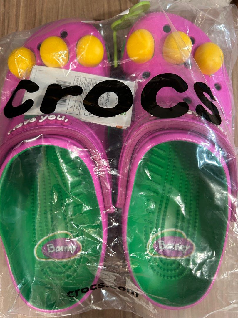 Barney Classic Clog Shoes, Women's Fashion, Footwear, Flats on Carousell