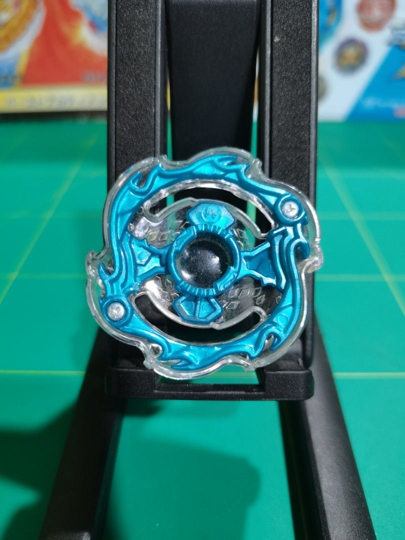 Beyblade Neptune, Hobbies & Toys, Toys & Games on Carousell