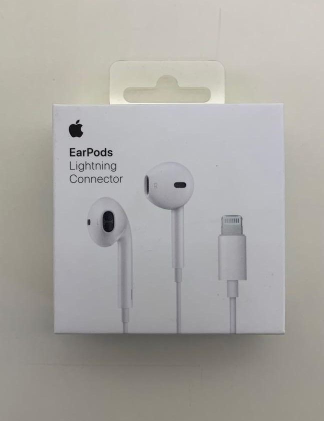 Brand New Genuine Apple EarPods lightning connector, Audio, Earphones ...