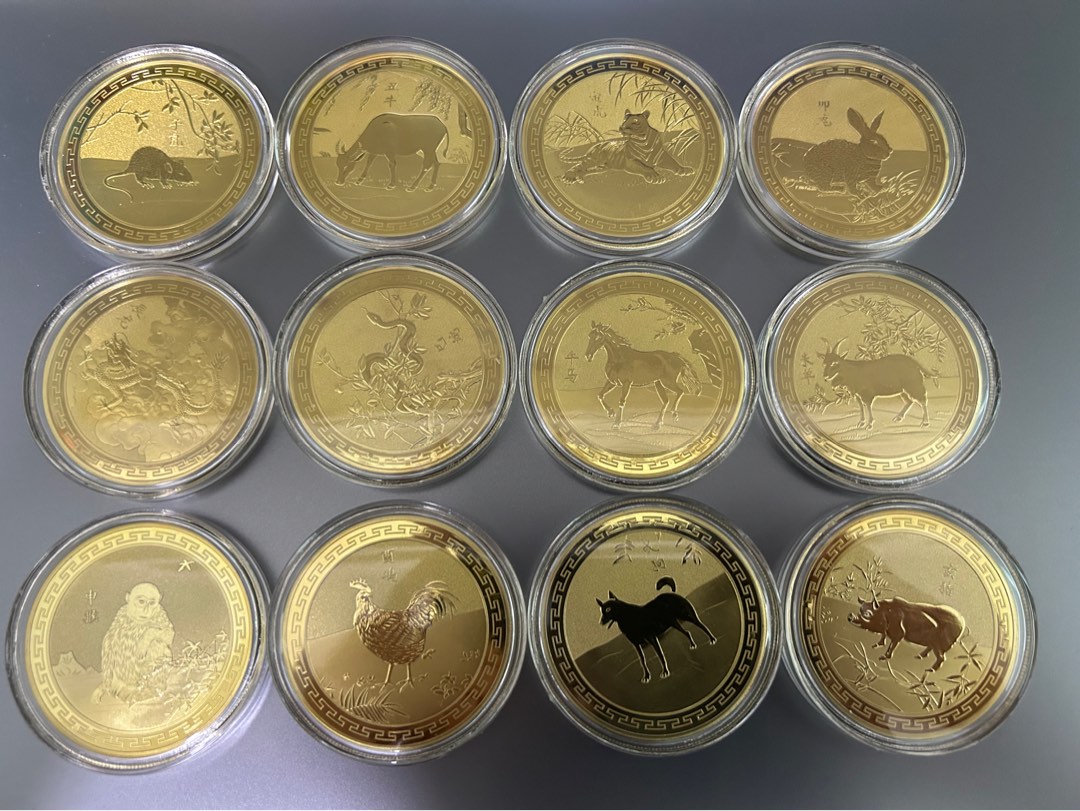 Fun claw gold coin full set, Hobbies & Toys, Memorabilia & Collectibles ...