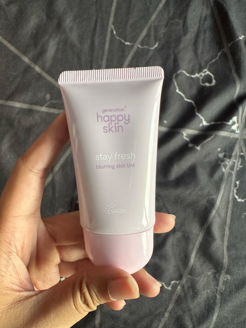 Happy Skin Blurring Skin Tint (Natural), Beauty & Personal Care, Face ...