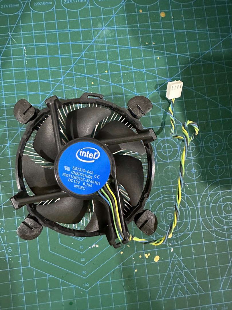Intel Processor Fan E97379-003, Computers & Tech, Parts & Accessories ...