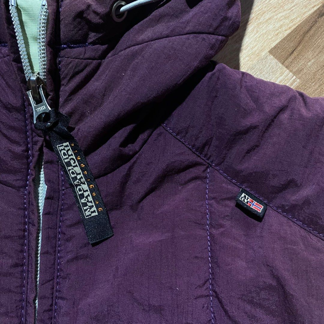 Napapijri Down Vest Jacket Made in Romania, Fesyen Pria, Pakaian , Baju ...