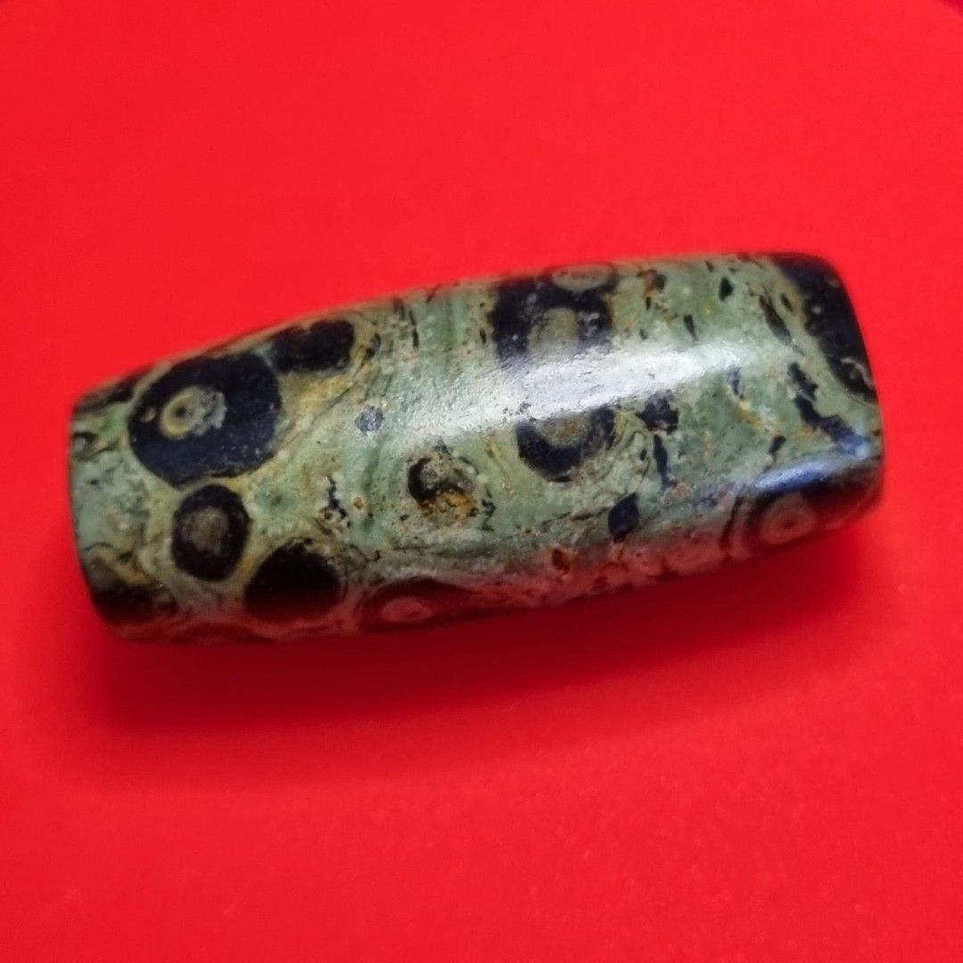 Natural Old Dzi Stone, Hobbies & Toys, Memorabilia & Collectibles ...
