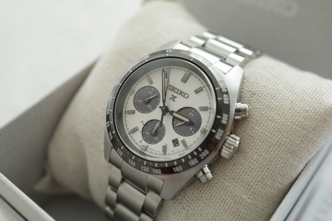 Seiko Speed timer Panda (White), Luxury, Watches on Carousell