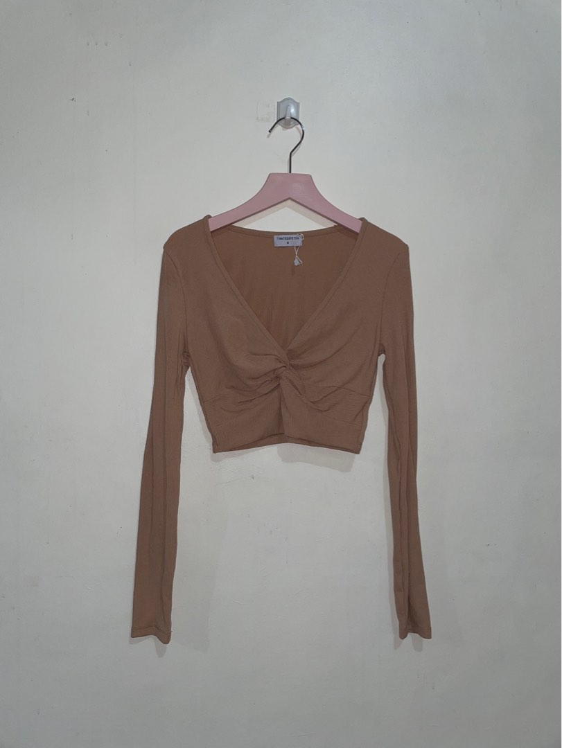 thatssofetch twisted front top, Women's Fashion, Tops, Longsleeves on ...