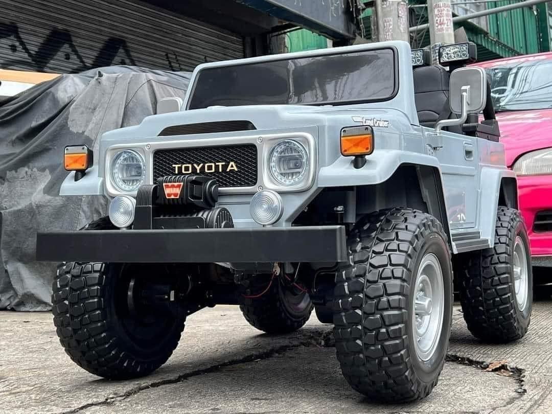TOYOTA LAND CRUISER (Code 316), Hobbies & Toys, Toys & Games on Carousell