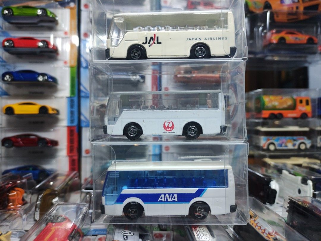 WELLY BUS, Hobbies & Toys, Toys & Games on Carousell