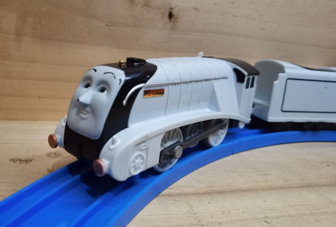 2004 Takara Tomy Electric Motorised Train Thomas and Friends - Spencer ...