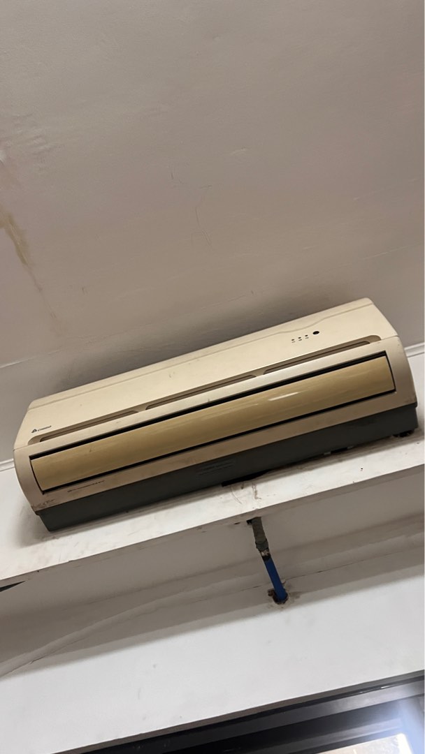 2hp Chigo Split type aircon non inverter, TV & Home Appliances, Air ...