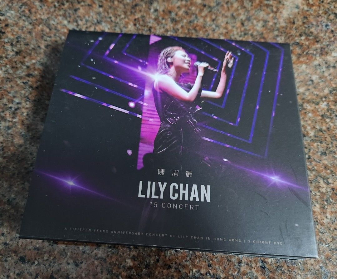 陳潔麗 Lily Chan 15 Concert CD+DVD 演唱會, 興趣及遊戲, 音樂、樂器 & 配件, 音樂與媒體 - CD 及 DVD - Carousell