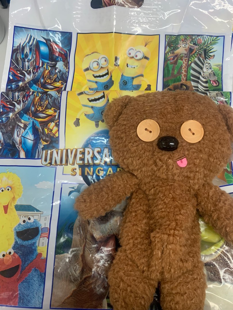 全新正版 USJ 日本環球影城 Minions 迷你兵 壞蛋獎門人 Tim Bear Tim熊仔, 興趣及遊戲, 收藏品及紀念品, 明星周邊 - Carousell