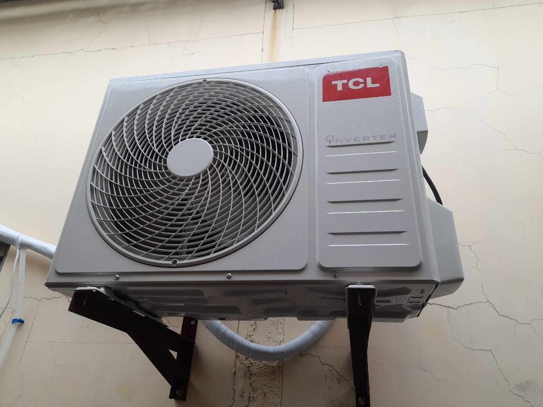BIG SALE TTCL TITAN GOLD INVERTER FREE INSTALLATION, TV & Home ...