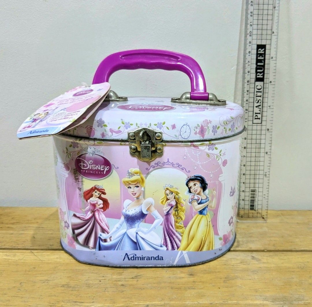Disney Princess Tin Can Case with accessories craft materials, Hobbies ...