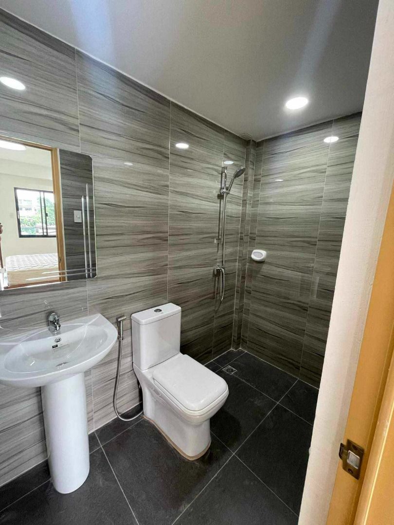 FOR SALE TOWNHOUSE IN BARANGAY BATIS SAN JUAN CITY, Property, For Sale ...