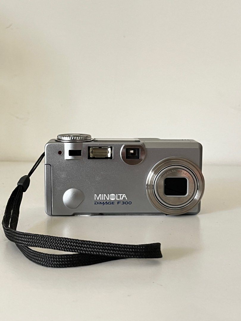 minolta 美能達CCD F300 漂亮, 相機攝影, 相機在旋轉拍賣
