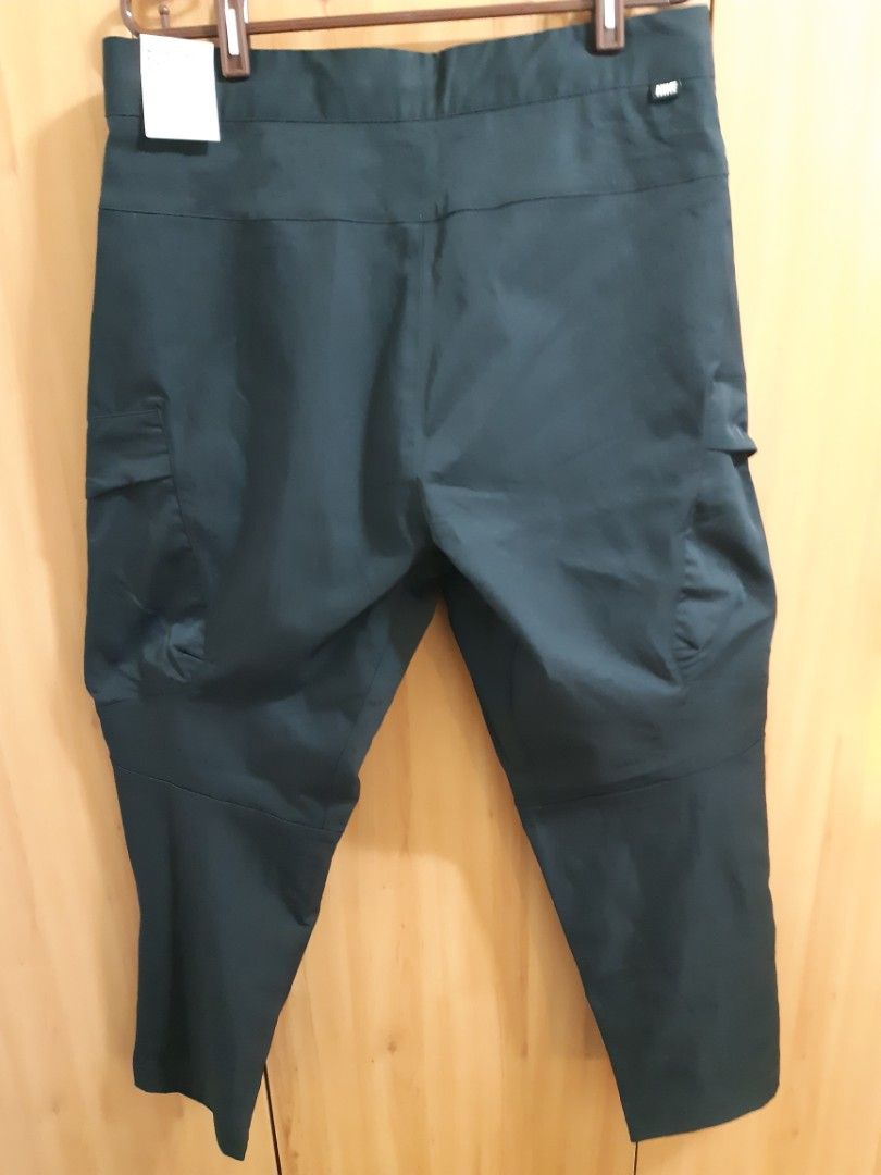 nike tech pants nsw SPORTSWEAR dh3867-010 上寬下窄 大口袋 工裝 窄管 錐形褲 w32 L, 他的時尚, 休閒運動服飾在旋轉拍賣