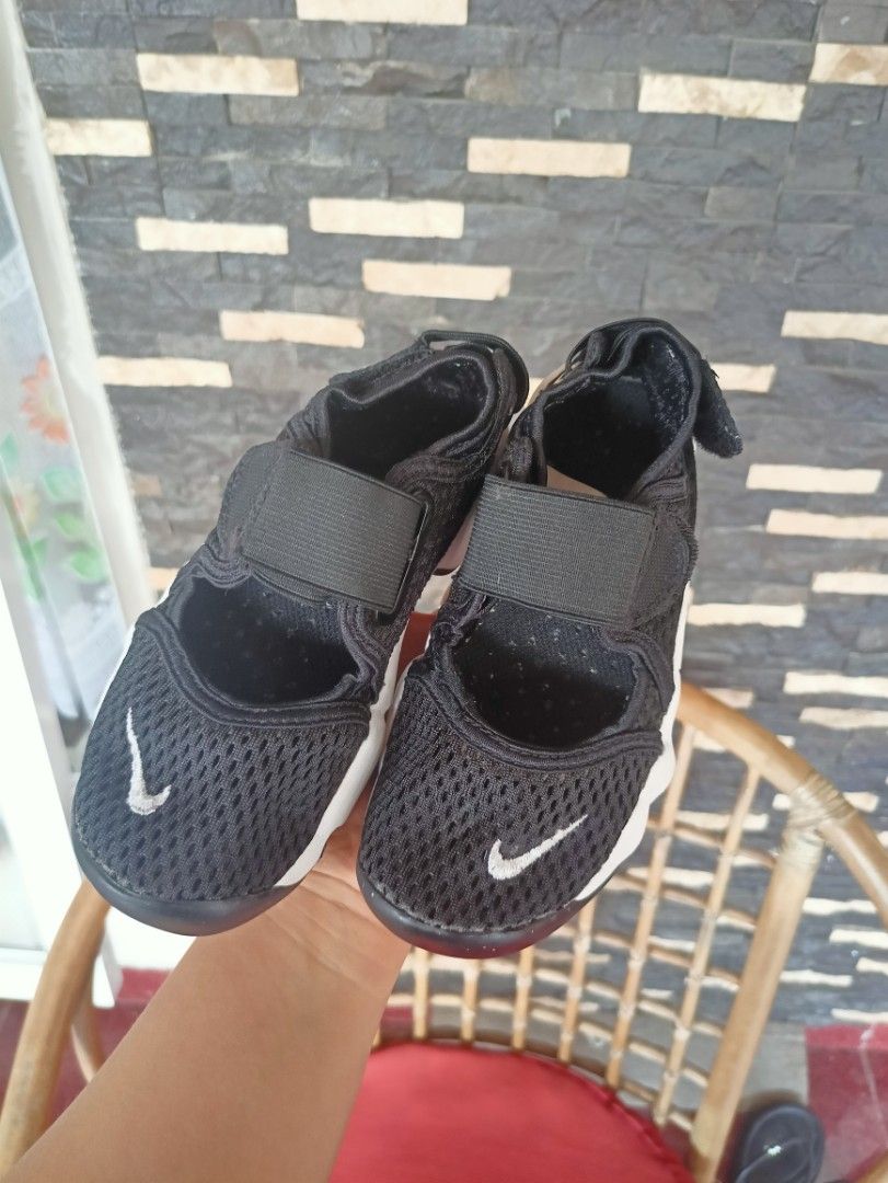 Nike air rift kids original, Bayi & Anak, Lainnya di Carousell
