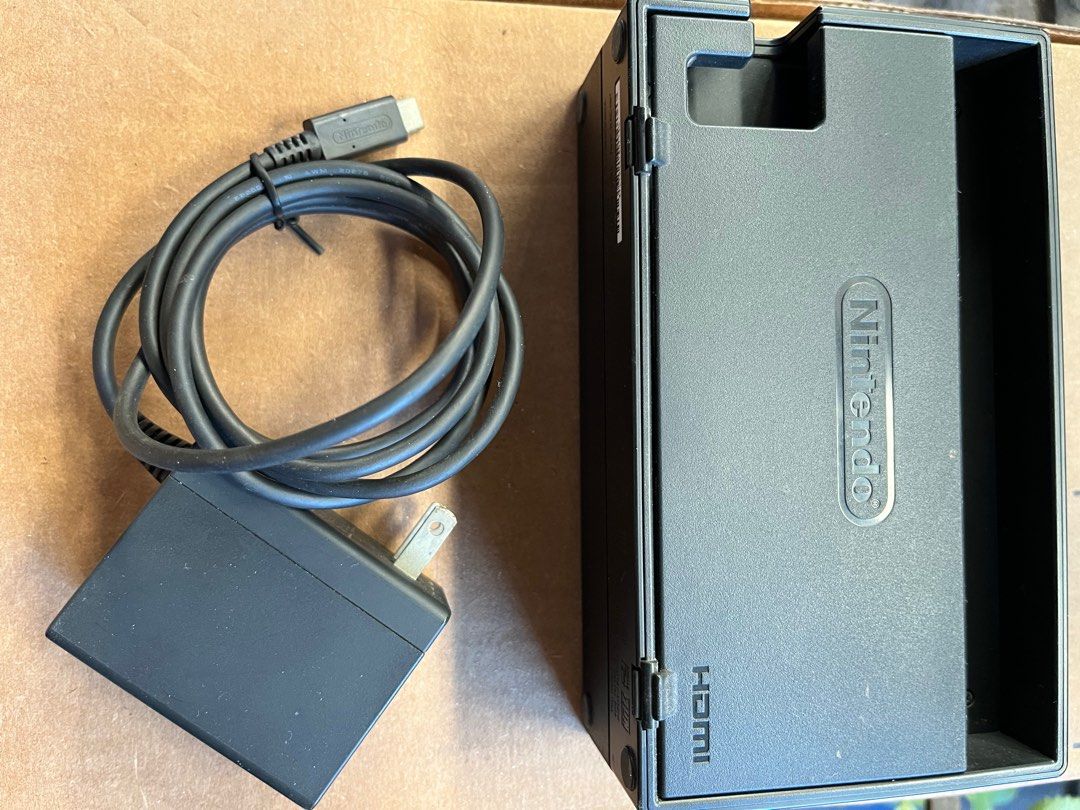 Nintendo Switch Dock & Charger, Video Gaming, Gaming Accessories ...