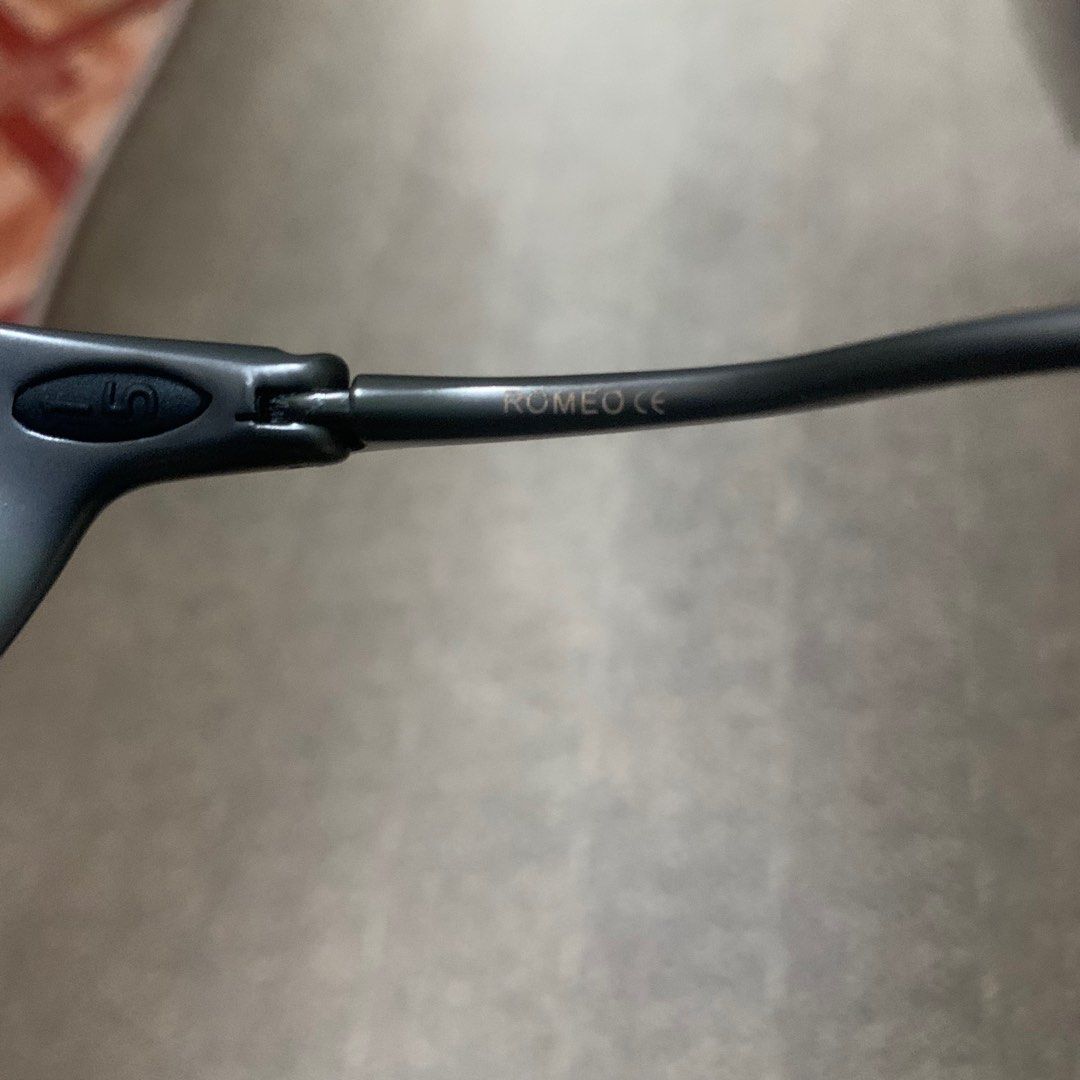 Oakley Romeo, Men's Fashion, Watches & Accessories, Sunglasses ...