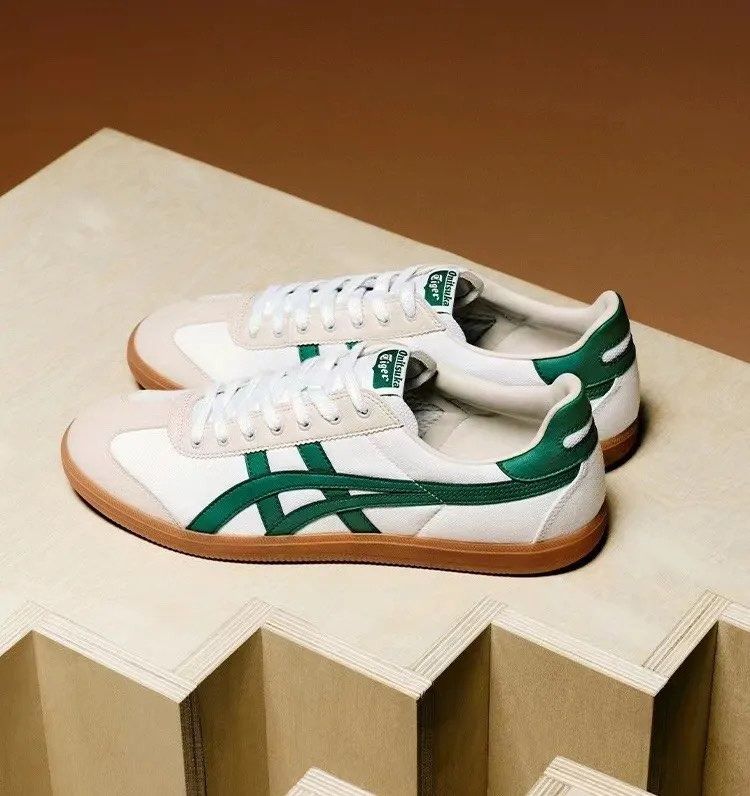 Onitsuka Tiger Tokuten White Hunter Green, Women's Fashion, Footwear ...