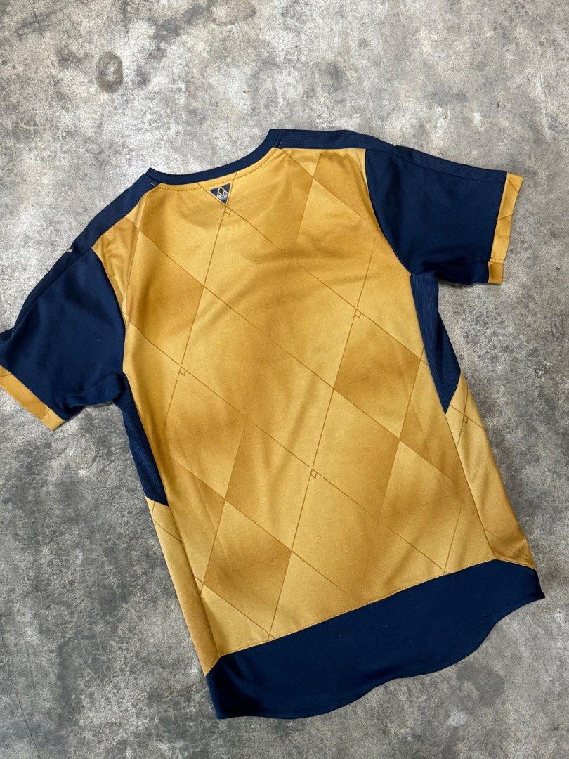 ORIGINAL ARSENAL JERCY, Men's Fashion, Activewear on Carousell