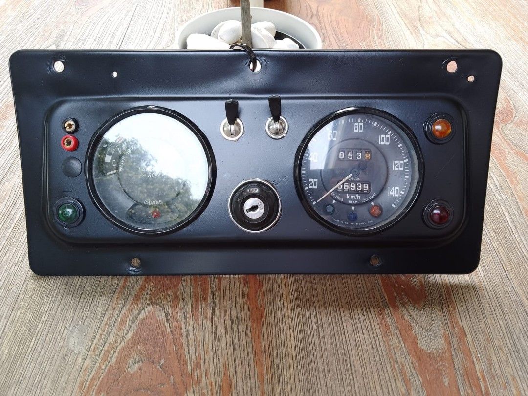 Speedo meter land rover series II, Aksesoris Mobil di Carousell