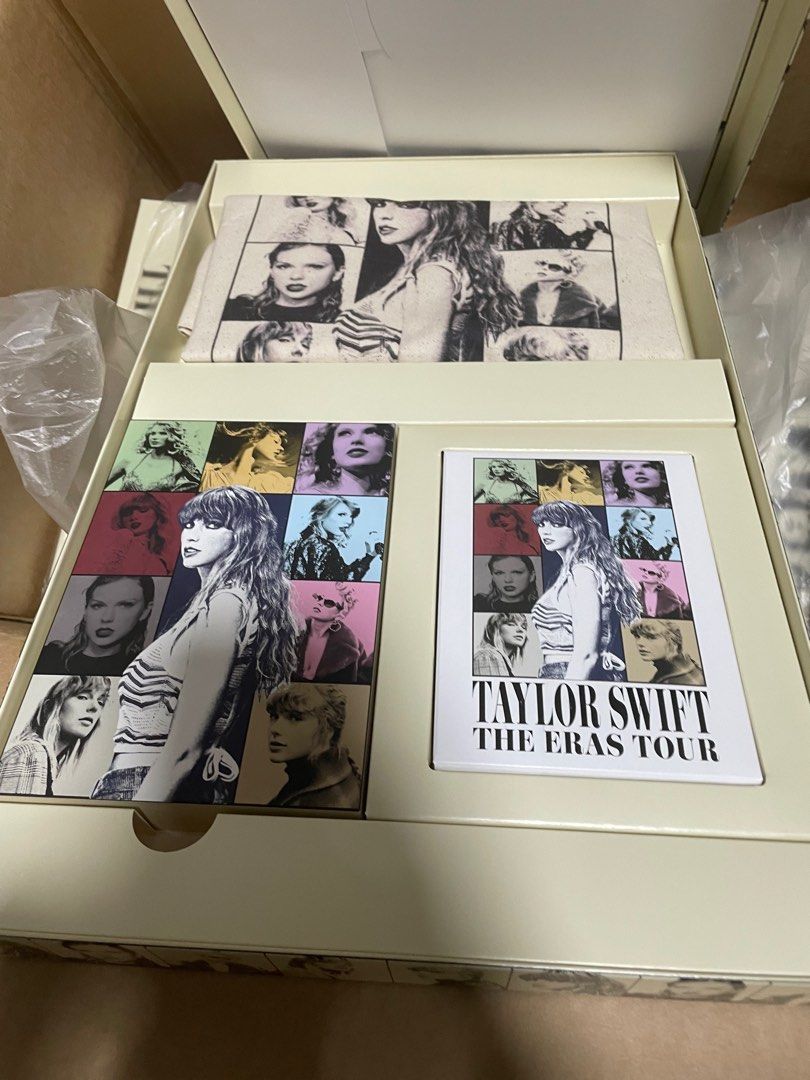 Taylor swift VIP merchandise set, Hobbies & Toys, Memorabilia ...