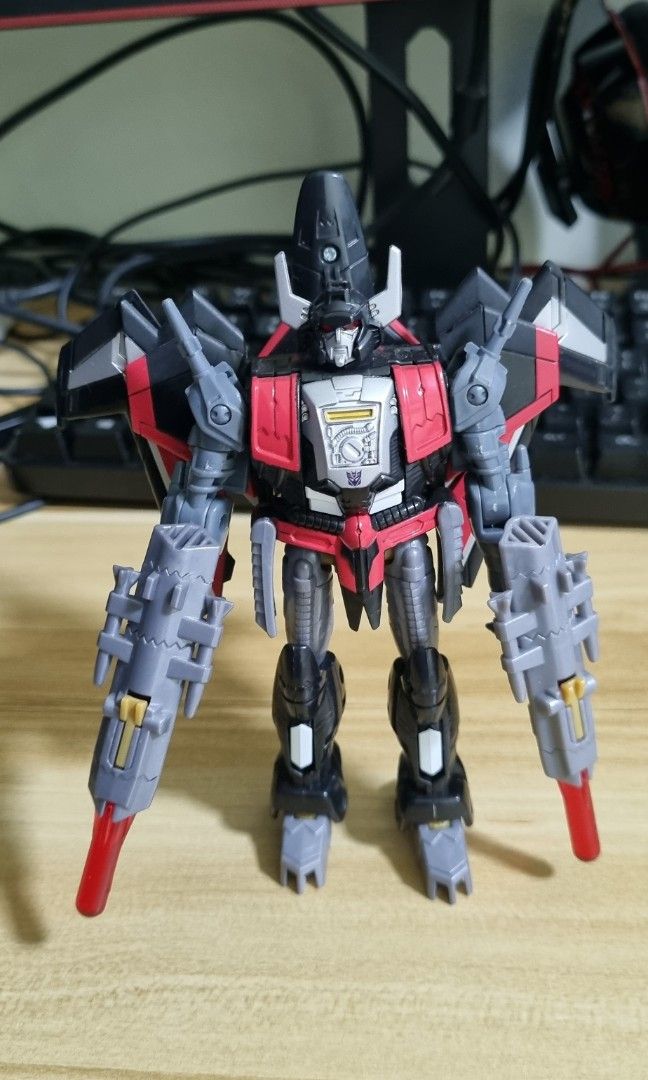 Transformers generation skyshadow deluxe class, Hobbies & Toys, Toys ...