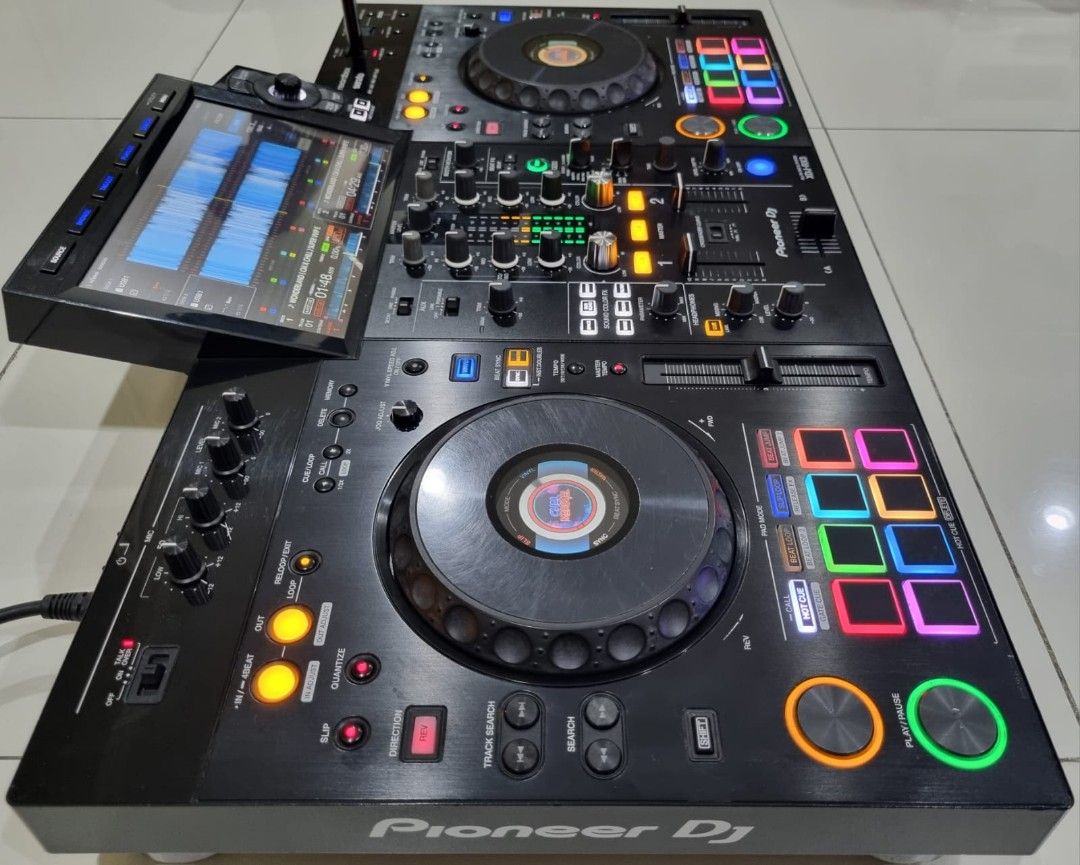 Alat DJ Pioneer XDJ RX3 Touchscreen + Tas Controller DJ RX 3 Rekordbox ...