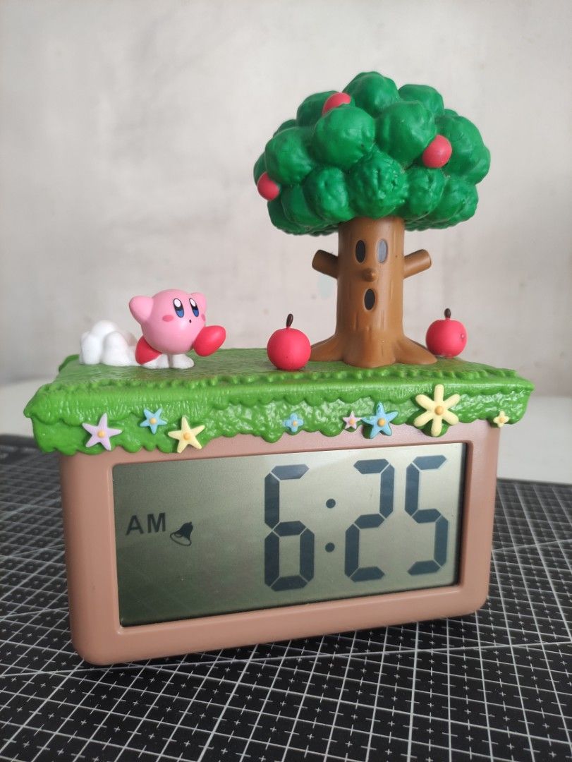 Banpresto-Nintendo Kirby Digital Clock, Video Gaming, Video Games ...