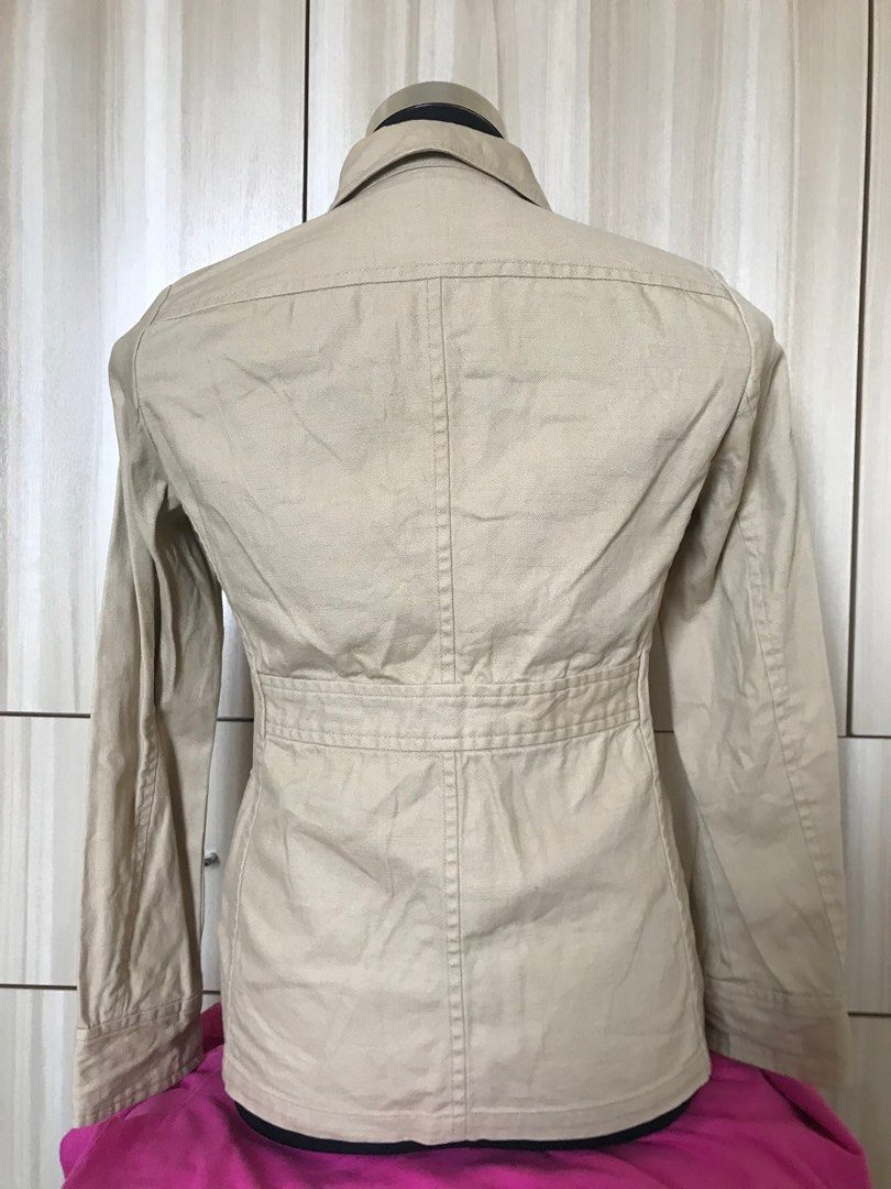 Coleman woman outdoor jacket, Women's Fashion, Coats, Jackets and ...