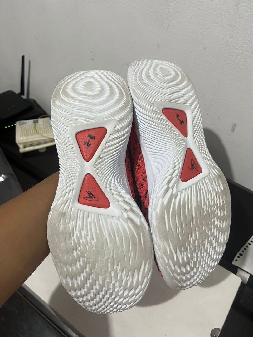 curry flow 9 x sesame street edition (elmo), Fesyen Pria, Sepatu ...
