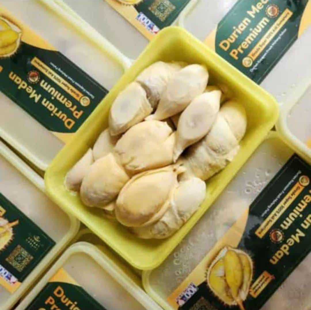 Durian medan yellow box, Makanan & Minuman, Snek di Carousell