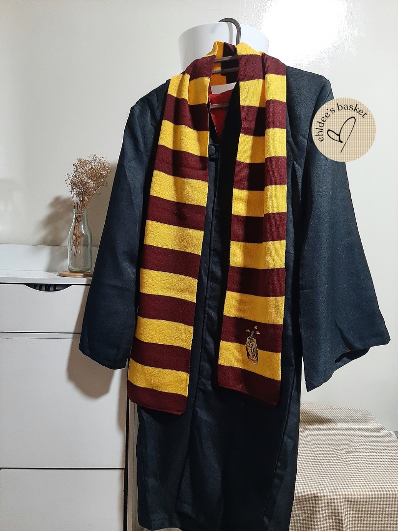 Harry Potter Gryffindor Costume Set, Hobbies & Toys, Memorabilia ...