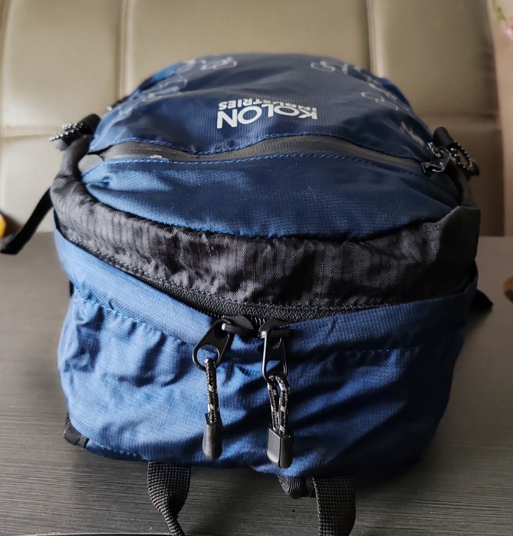 Kolon Sport backpack 28 liter, macam baru, Men's Fashion, Bags ...