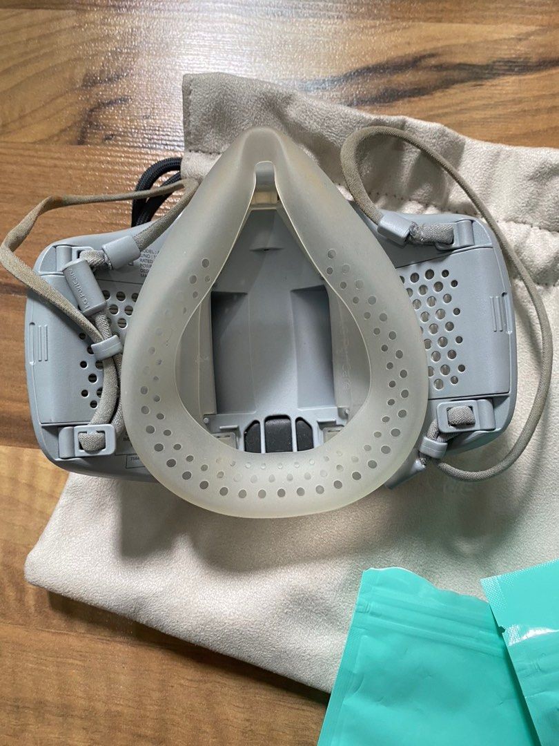 LG Puri Care Mask (white), Beauty & Personal Care, Sanitary Hygiene on ...