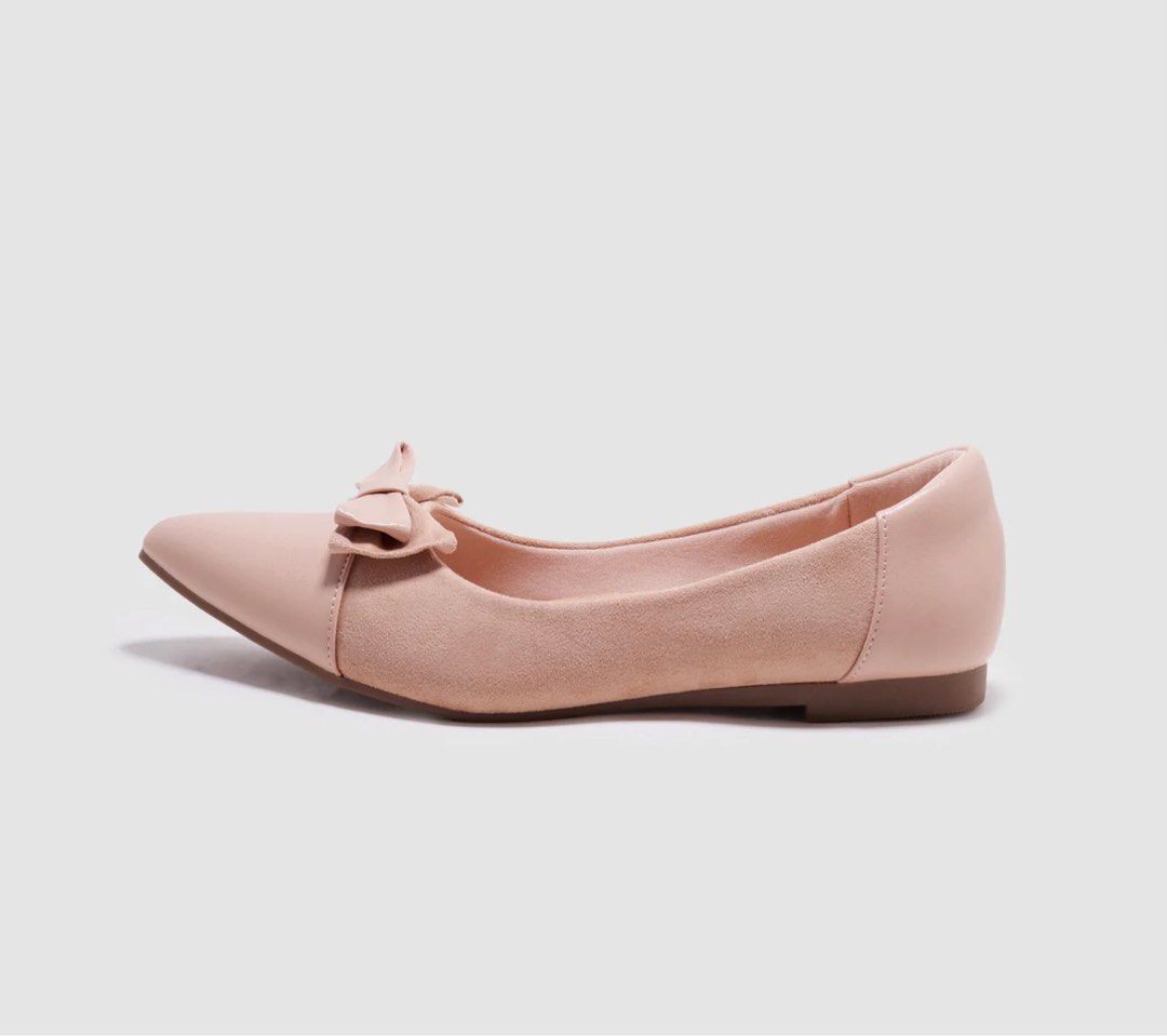Rosa Ribbon (Ijmal Raya 2024), Women's Fashion, Footwear, Flats on Carousell