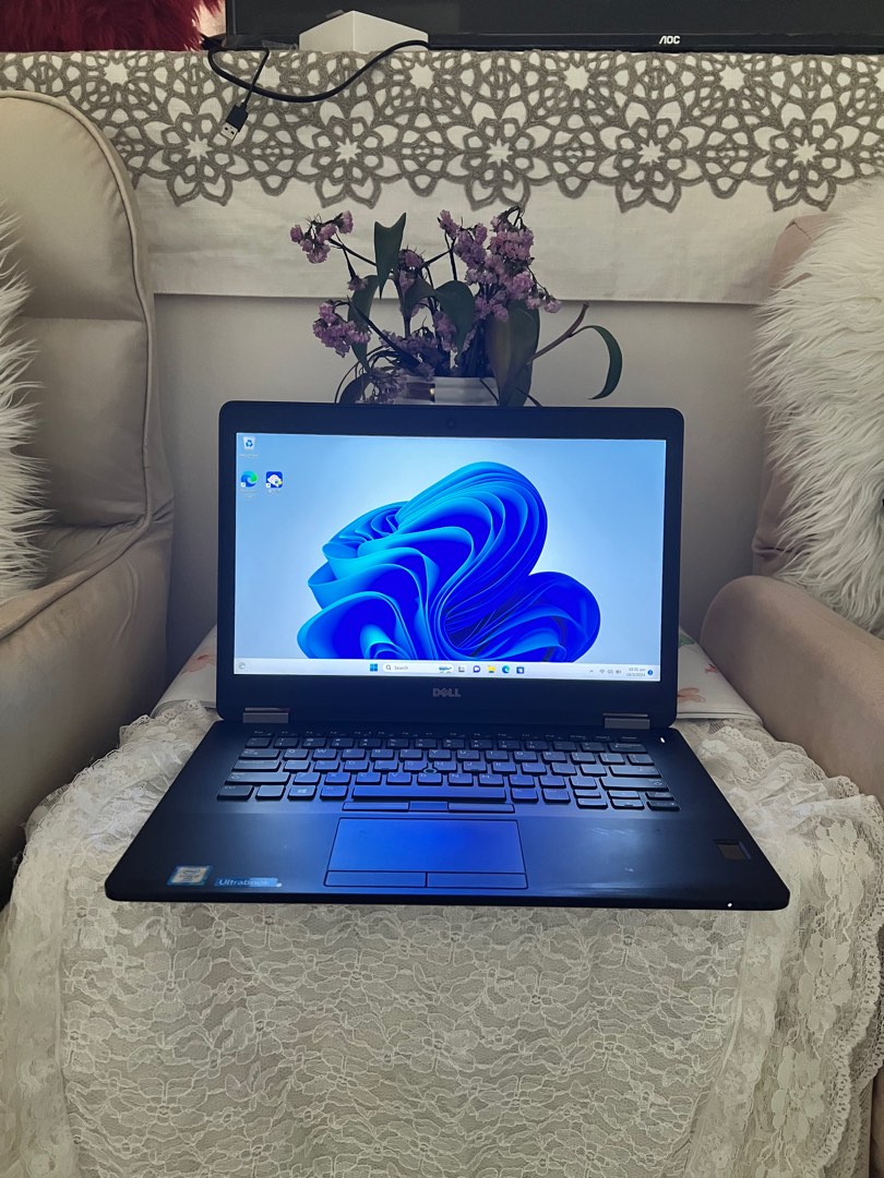 Sleek High-Performance Laptop - i7 6600U | 16GB RAM | 512GB SSD ...