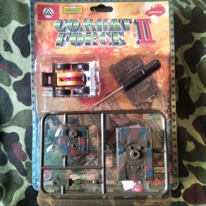 Tank Us M1A1 Abrams Miniatur Choro Q Tank Rakit Mainan Jadul Combat ...