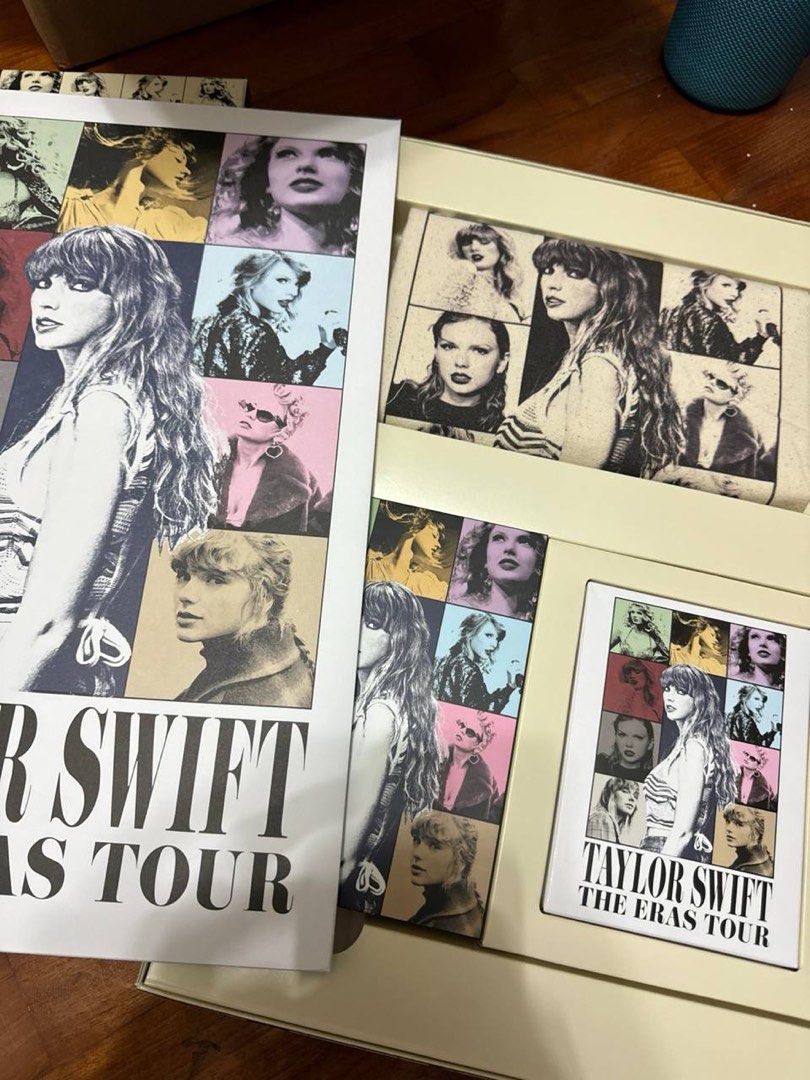 Taylor swift VIP Merchandise set, Hobbies & Toys, Memorabilia ...