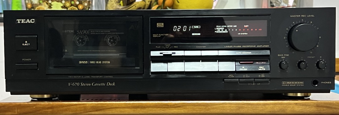 TEAC V-670 三磁頭中高級卡座, 音響器材, 錄音機 - Carousell