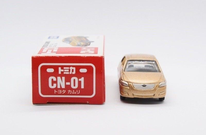 TOMY Tomica Takara CN-01 豐田 Toyota Camry 日版 (中製), 興趣及遊戲, 玩具 & 遊戲類 - Carousell