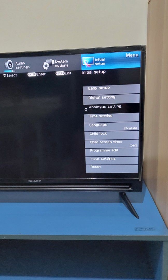 TV Sharp 32 inch LED TV, Elektronik, TV & Perlengkapan Hiburan di Carousell