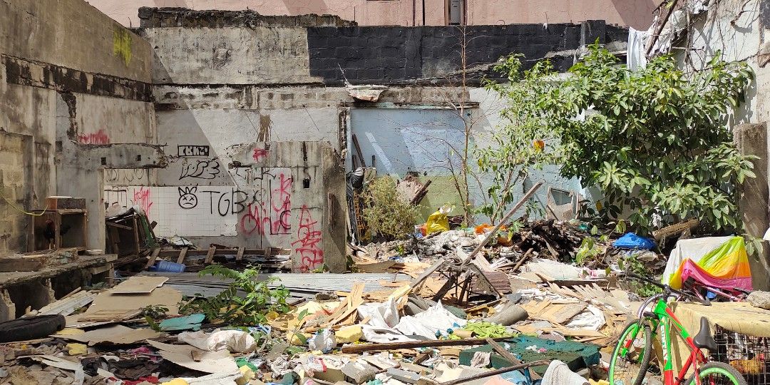 200sqm Vacant LOT FOR SALE 20 Meters away from @Col.Bonny Serrano Cubao ...