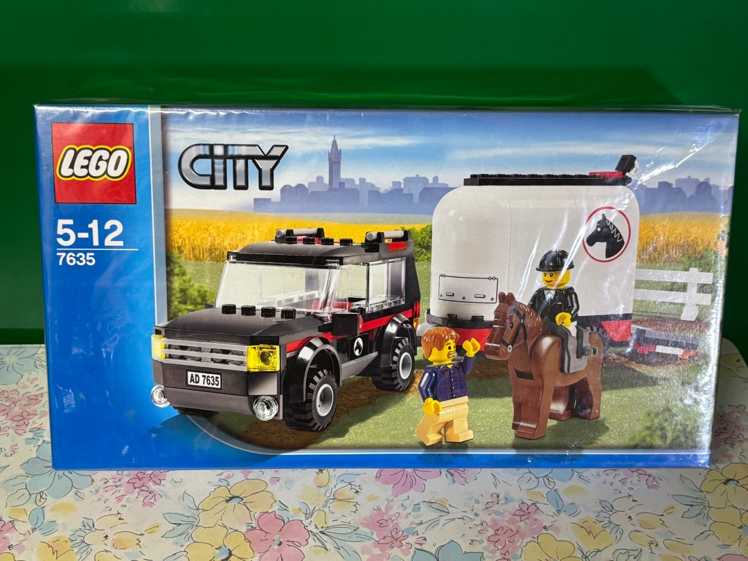 全新 Lego 7635 4WD with Horse Trailer 馬車, 兒童＆孕婦用品, 嬰兒玩具 - Carousell