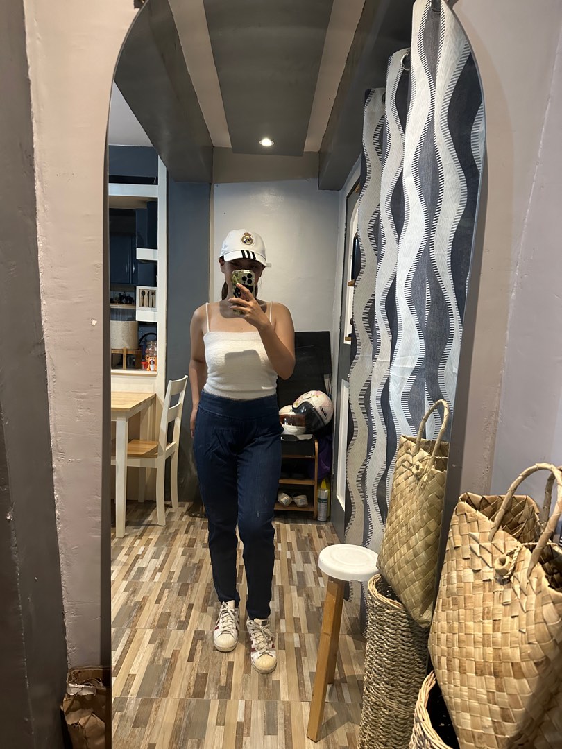 Authentic Mango Jeans, Women's Fashion, Bottoms, Other Bottoms on Carousell