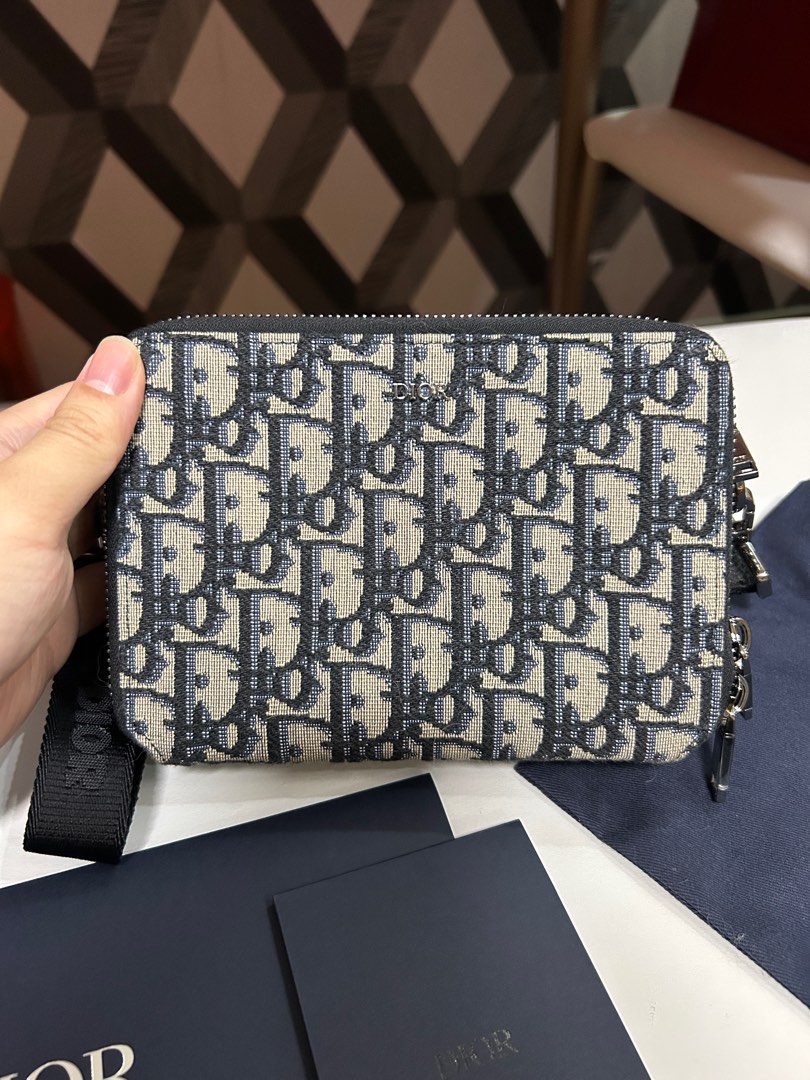 Men pouch with strap full set invoice Dior bag , 名牌, 手袋及銀包 - Carousell